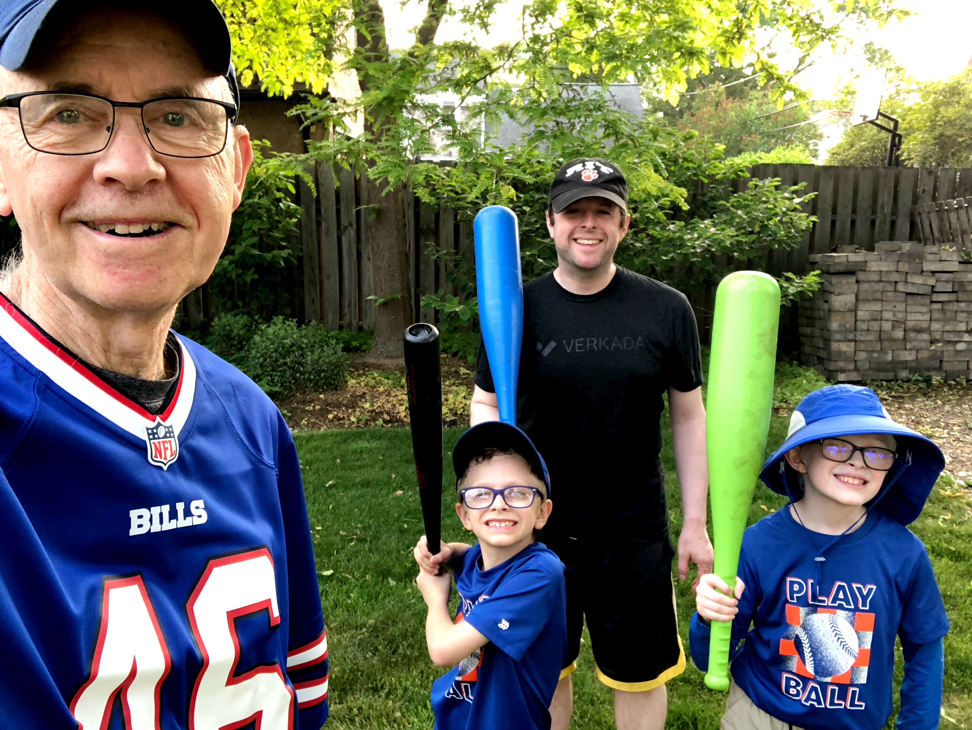 “PLAY BALL!” – S'amusing